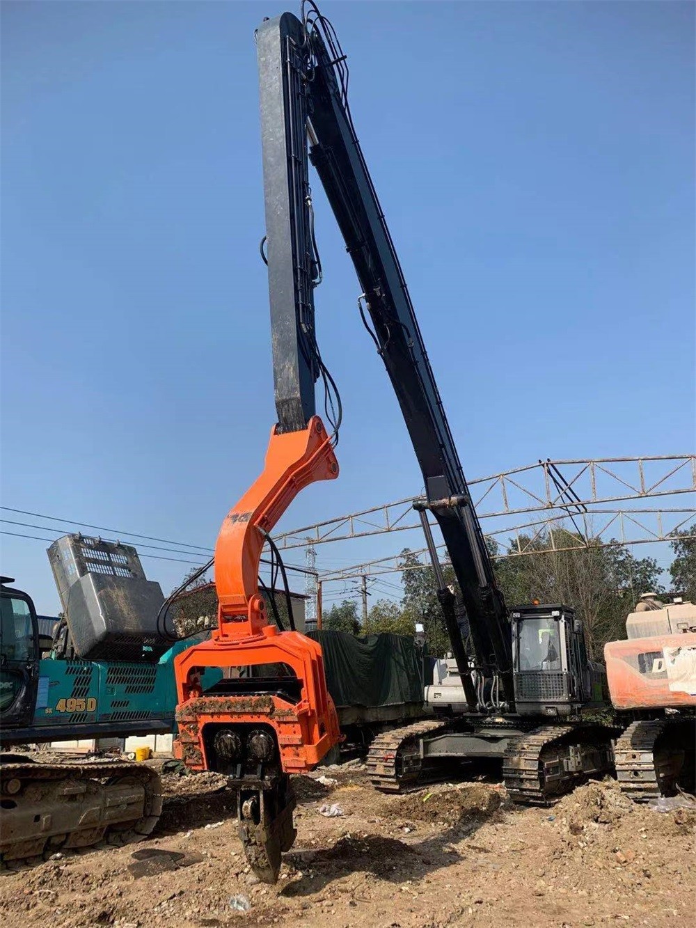 Q355B Material Long Reach Boom Arm For Excavator vibratory pile driver